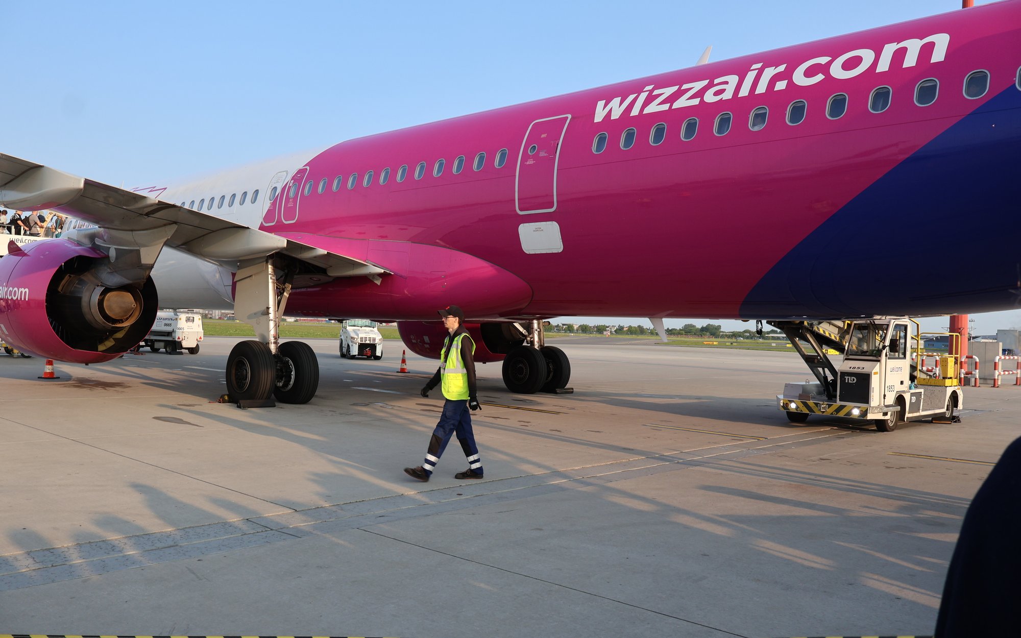 Wizz Air uprzedza - loty do Dubaju i Abu Zabi mogą trwać dłużej niż ...